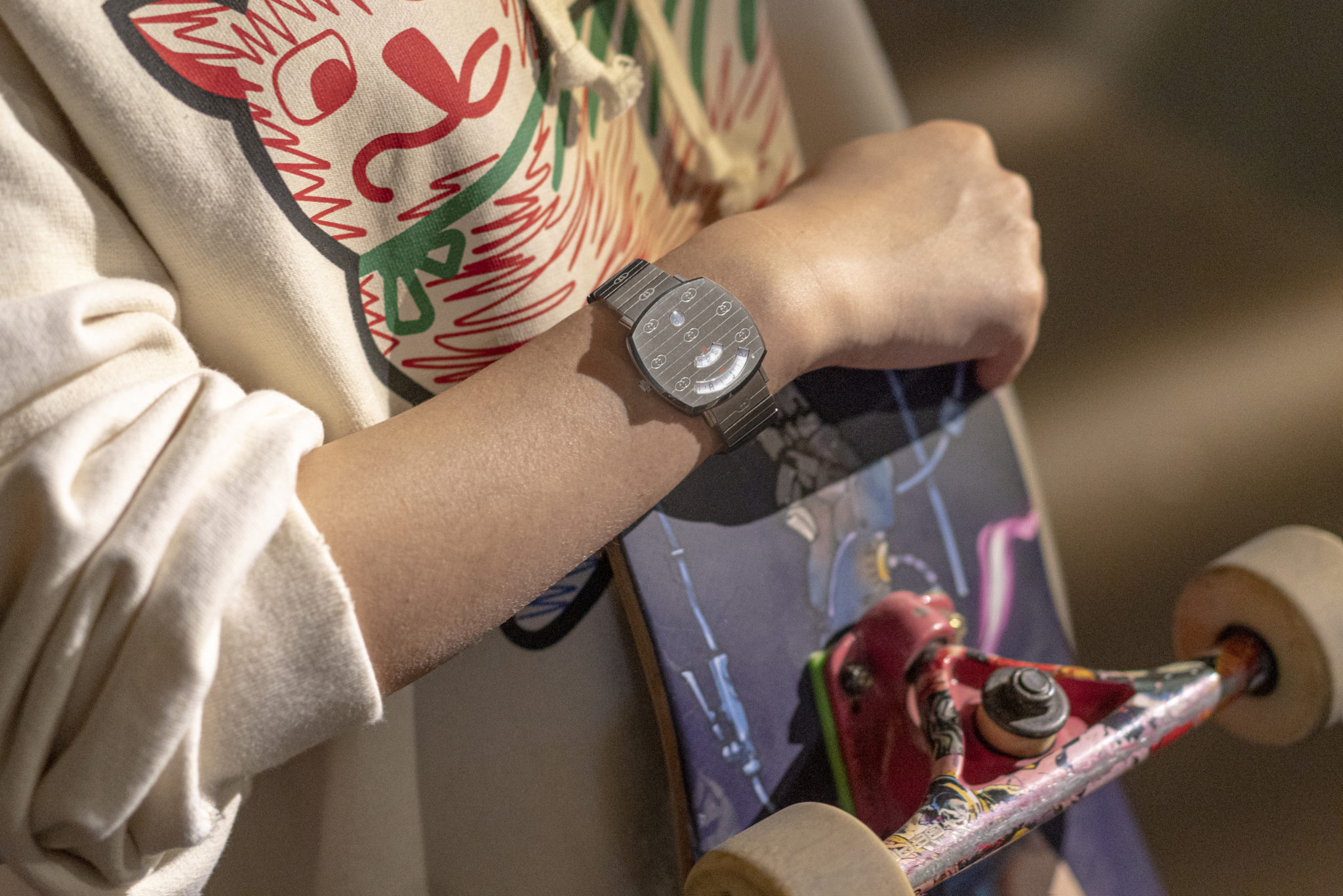 La montre en action par GUCCI – Le Magazine Suisse