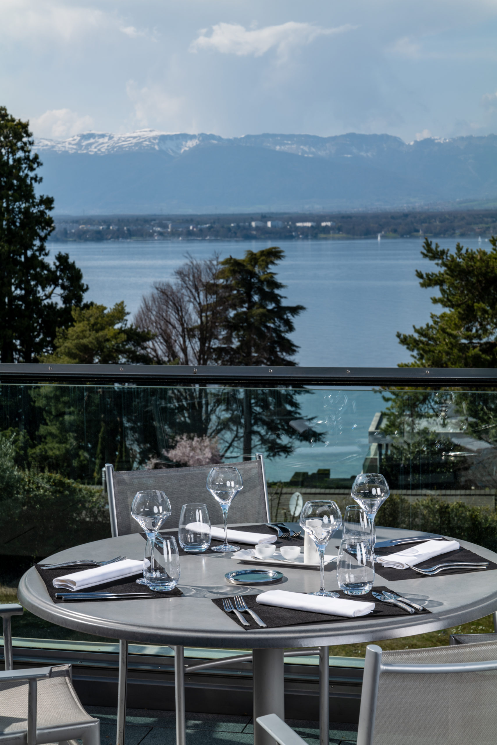 Hotspot d’Anières, Le Floris évolue ! – Le Magazine Suisse